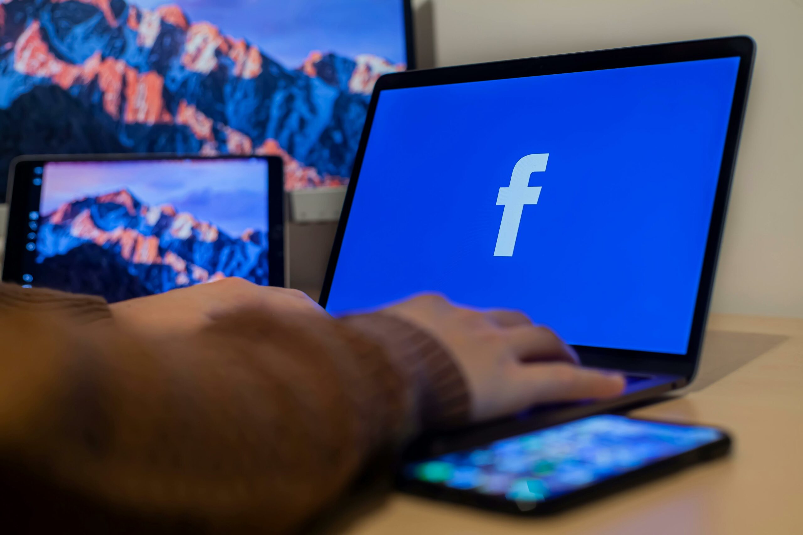 Facebook Page elements: Copy what converts