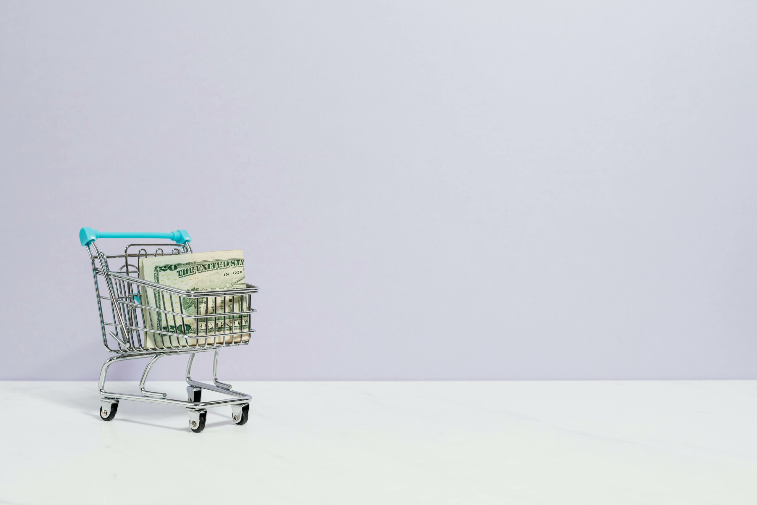 Reduce Social Media Ad Costs: Cut Waste, Boost ROI